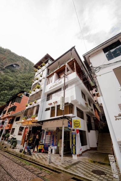 Danna Inn - Aguas Calientes