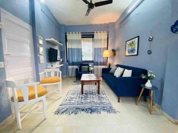 Rahat Manazil- The Old Warm Charm 2 Bedroom Apartment In Khar West By Connekt Homes -