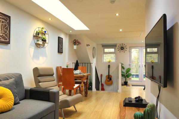 Top Floor Apartment In Islington - Barnet