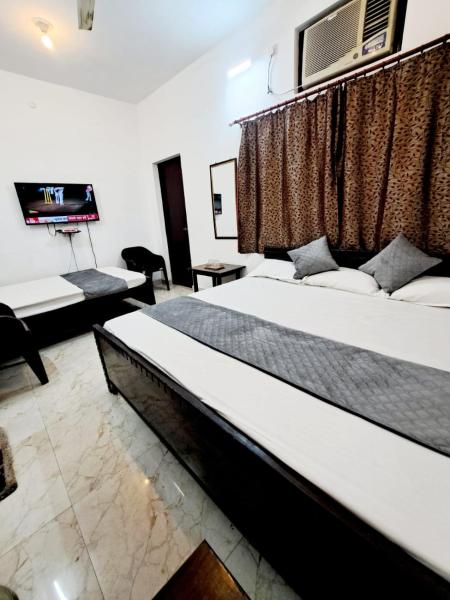 Mandakini Tatt Homestay - Varanasi