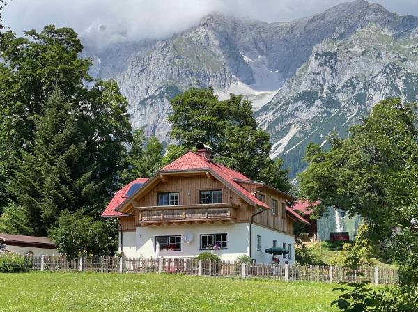 Haus Rosenheim - Gemeinde Ramsau am Dachstein
