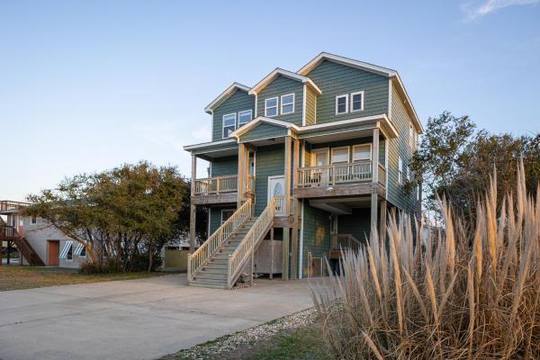 Obx Landing - Ocean Views, Walk To The Beach, Kdh Mp 7.5 - Kill Devil Hills, NC