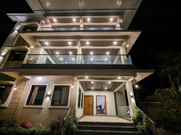 Hotel And Villa Samarth Palace - Maharashtra