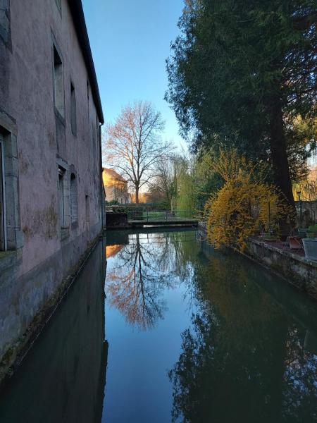 Chambre Indépendante Dans Le Moulin - Bourgogne-Franche-Comté