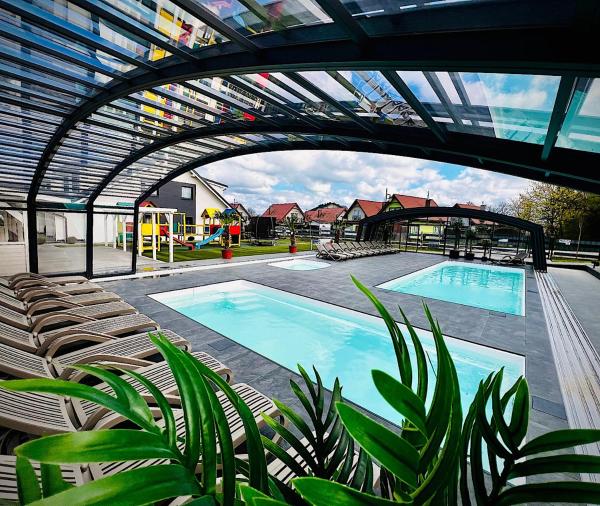 Domki Kotwica Park Władysławowo - Trzy Baseny Z Podgrzewaną Wodą Pod Kopułą - Władysławowo