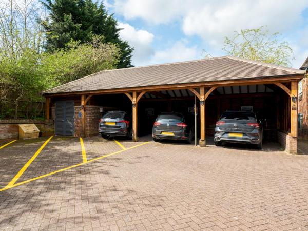 Lux Light Spacious- Chilterns - Pass The Keys - High Wycombe