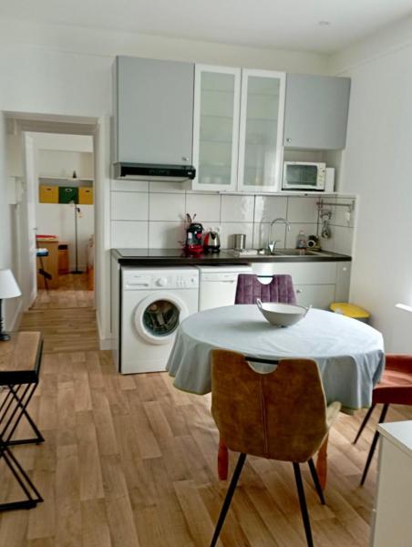 Appartement Proche De La Plage - Wifi, Bien Agencé - Arromanches-les-Bains