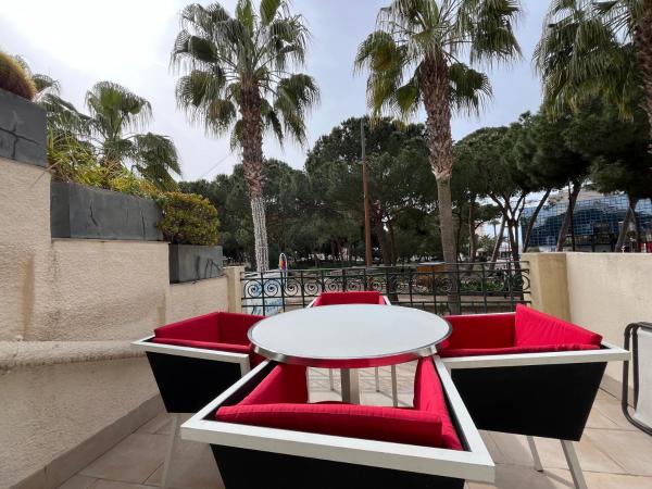 Appartement Sur La Pinède à Juan Les Pins - Juan-les-Pins