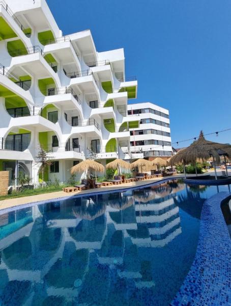 Ella Zigzag Apartament Cu Piscină șI Parcare! - Năvodari