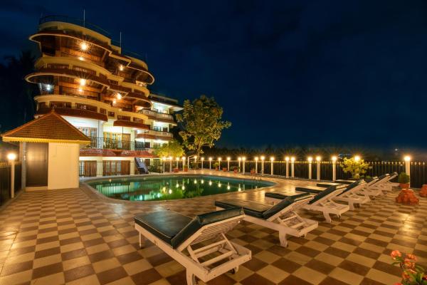 Atreya Ayurveda Beach Retreat - Kovalam