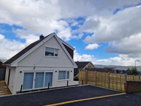 Modern Detached 3 Bedroom Home With Off-road Parking & Bike Store - Merthyr Tydfil