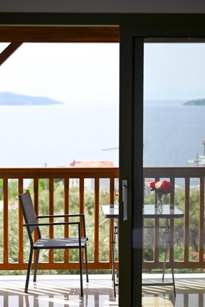 Makis Sea View Studios - Skiathos