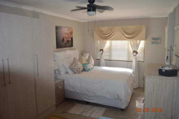 Ocean Tribe Guest Cottage - Umkomaas