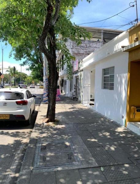 Habitacion Confort - Baño Privado - Cali