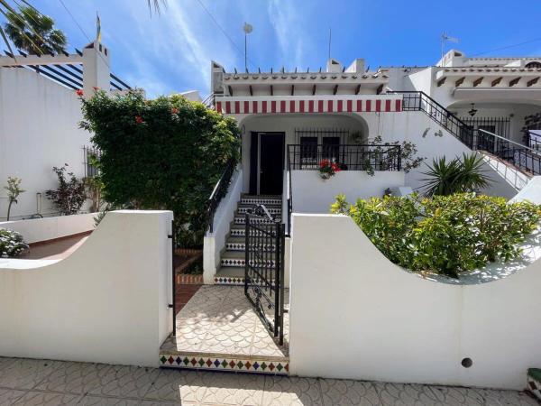 Botanical 2 Bedroom Bungalow With Com Pool Vm33 - La Zenia