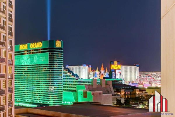 Signature 2br3ba Balcony Combo Units 31-702 And 04 - Las Vegas, NV