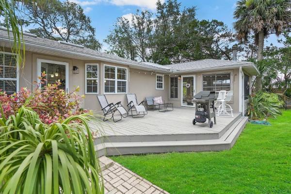 Onyx House King Size Beds Bikes Games Wine - St. Augustine, FL