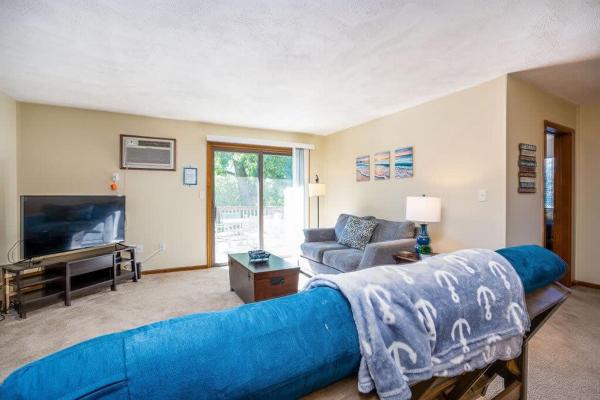 Countryside Cottages Near Lake Bella Vista - Horseshoe Lake, Gowen