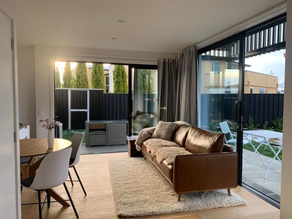The 1 With The View - Wanaka