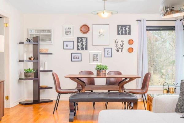 Private Riverside Retreat - Appleton, WI