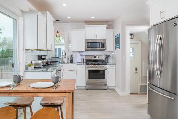 Aʟɪᴄɪᴀ Sᴛʀᴇᴇᴛ Aғғʟᴜᴇɴᴄᴇ - Luxury Home - Appleton, WI