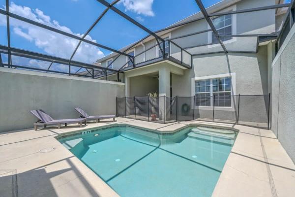 Cozy Home Near Disney Parks - Prime Location - Orlando