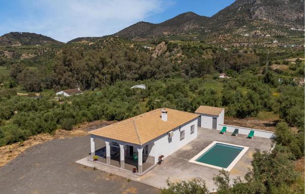 Pet Friendly Home In Algodonales - Puerto Serrano