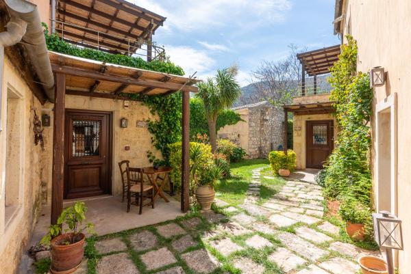 Minos Ambassador Suites & Spa - Adults Only - Heraklion