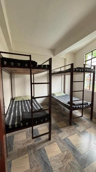 Boys Dormitory At Kerins Guest House - Shillong