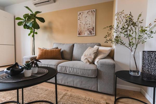 Flexible Selfcheckins 76 - Arena - Bedroom - New - Zagreb