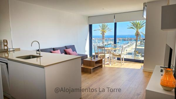 Puerto Caleta Dream - Alojamientos La Torre - Torre del Mar