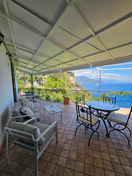 Casa Giosuè - Your Home On The Amalfi Coast - Praiano