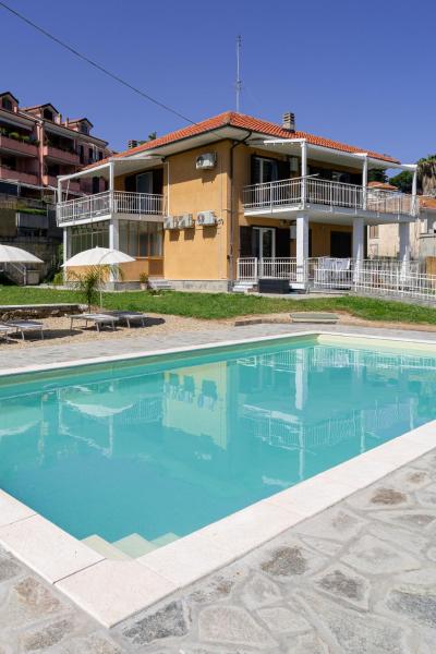 Il Gattino Di Porto - Apt 2 - Bilocale Terrazzo Piscina - Imperia