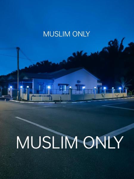 Swedish Style Homestay - Teluk Intan