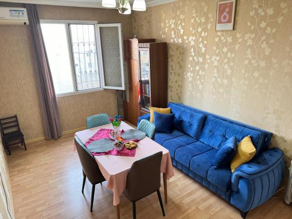 Baku Central Metro Apartment - Baku