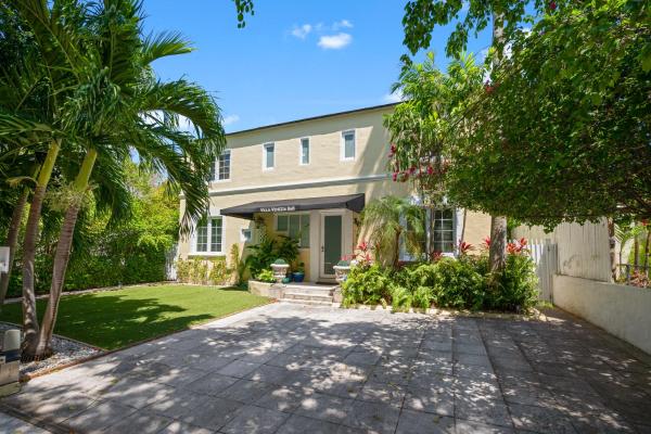 Villa Venezia Bb - Miami Beach, FL