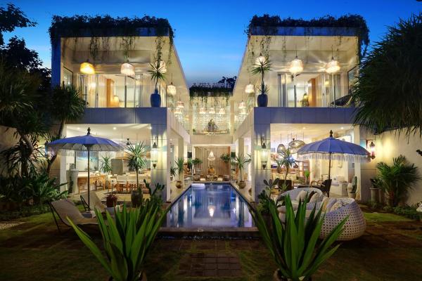 Seminyak Beach Luxury Villa - Seminyak