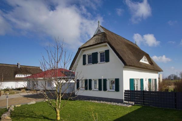 Haus In Idyllischer Lage Mit Terrasse Und Eingezäunten Garten - Ferienhaus Linea - Trent