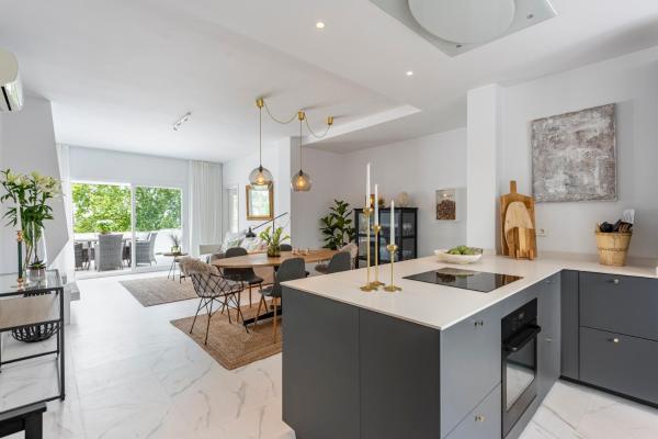 Azahara 2, Contemporary Scandinavian Style Open Plan Apartment With 2 Terraces - Puerto Banús