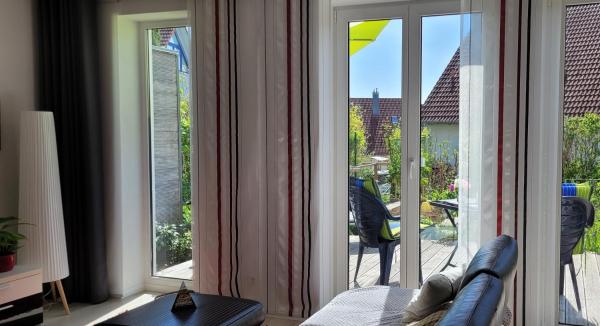 Ferienwohnung Gartenblick Mit Terrasse - Hausen