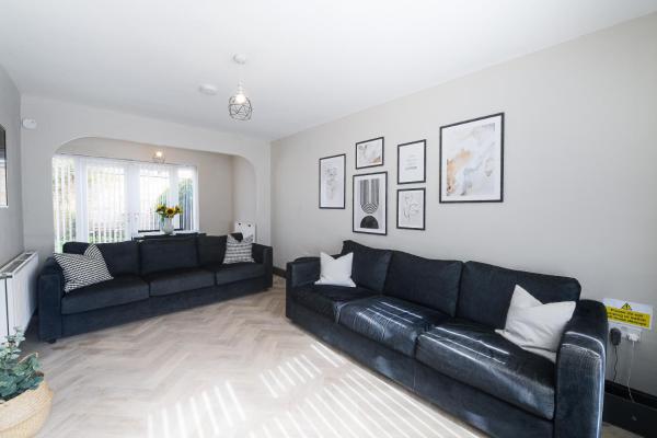 Poppy's Place - Manningham Road - Guernsey