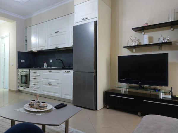 Arsen Apartment - Valona