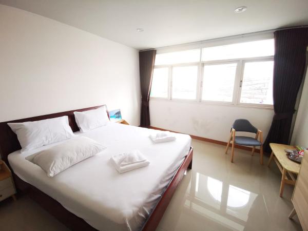 Proud Room &Wifi 2 - Pattaya City