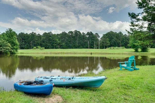 Spacious Getaway By Wolf Pen Gap 15 Acres And Pool! - Arkansas