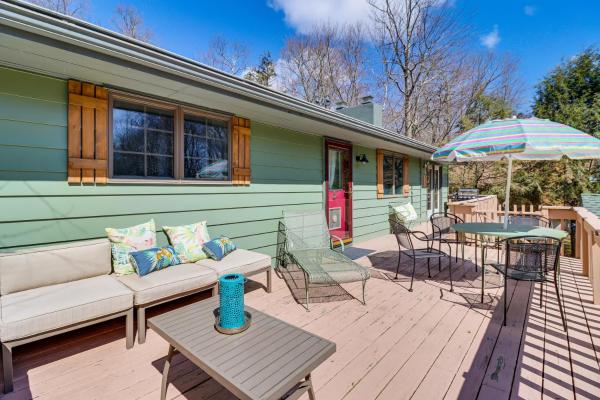 Lovely Tobyhanna Getaway, Close To Everything - Mount Pocono, PA