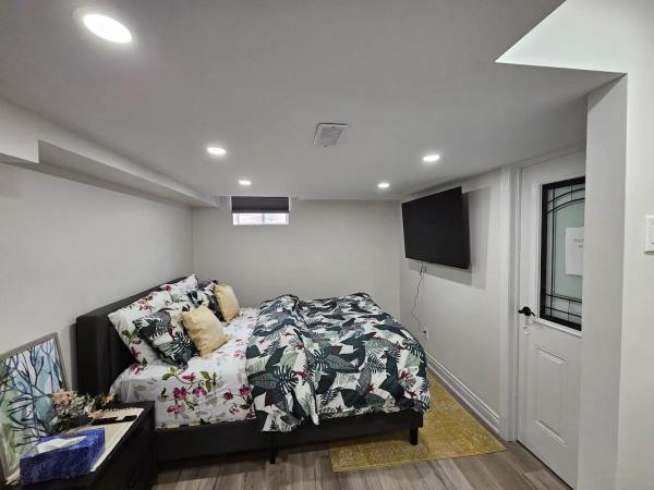 One Bedroom Apartment - Pickering