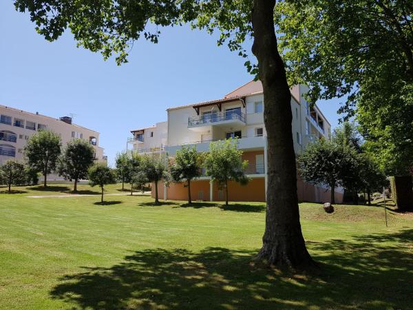 Apartment Jardins De Pontaillac-5 By Interhome - Royan