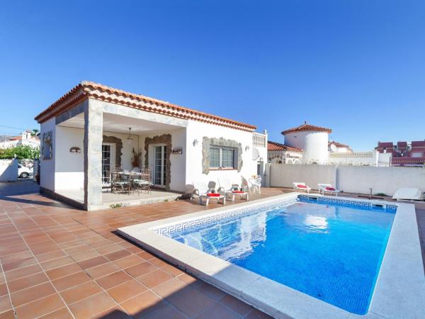Villa Villa Capri By Interhome - Mont-roig del Camp