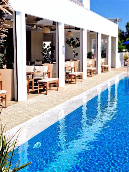 Sveltos Hotel - Арадипу