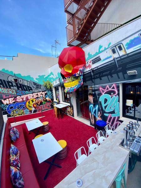 We Street Hostel - Albergue - Palma